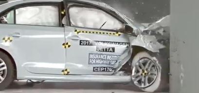 德系VS日系该选谁?看完速腾和天籁的碰撞测试后你就知道了!