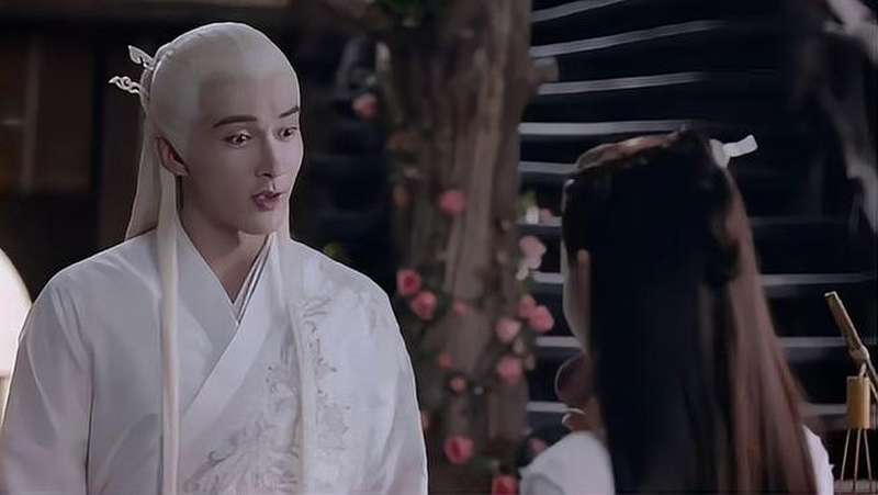 三生三世枕上书:凤九东华圆房后续,一起吃紫薯饼,这一幕太甜了