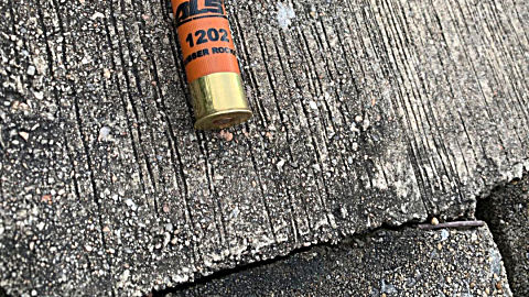 警察抓捕罪犯用的橡胶子弹威力多大?答案在这里