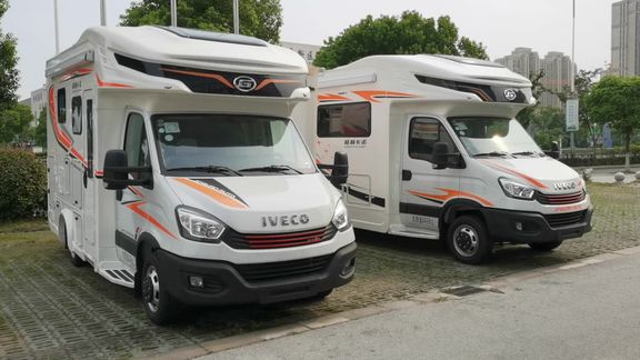 这款C型依维柯房车,可能是你一直在寻找的。值得观赏