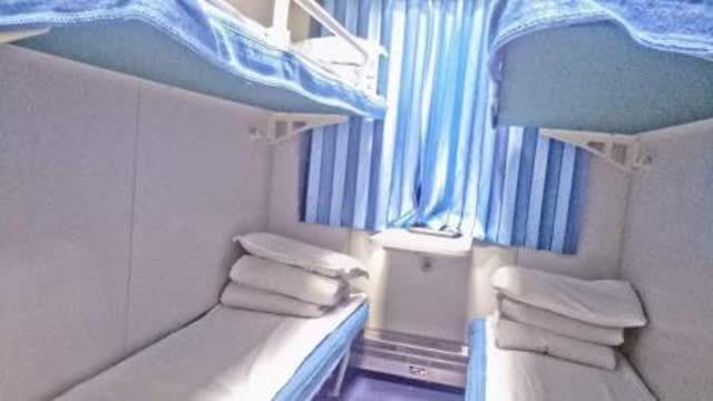 为什么坐火车时,千万不要买下铺?看完真的涨知识