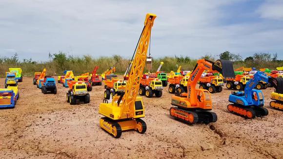 儿童早教动画,认识挖土车卡车和吊车