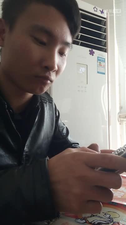 这小伙火了,计算器弹奏贝多芬钢琴曲