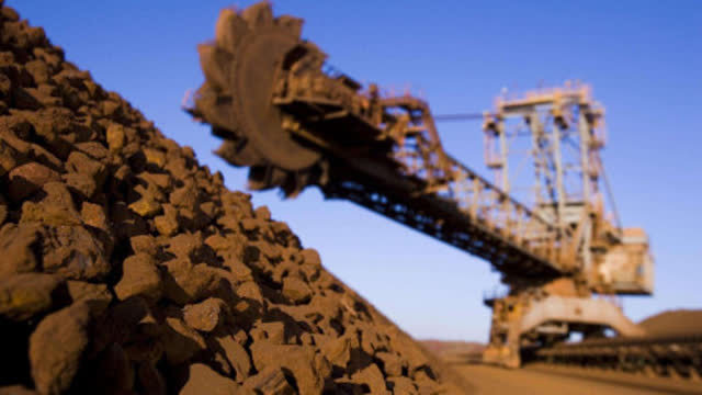 日本人要来华?岛国深海发现千万吨稀土矿,只有中国有技术开采