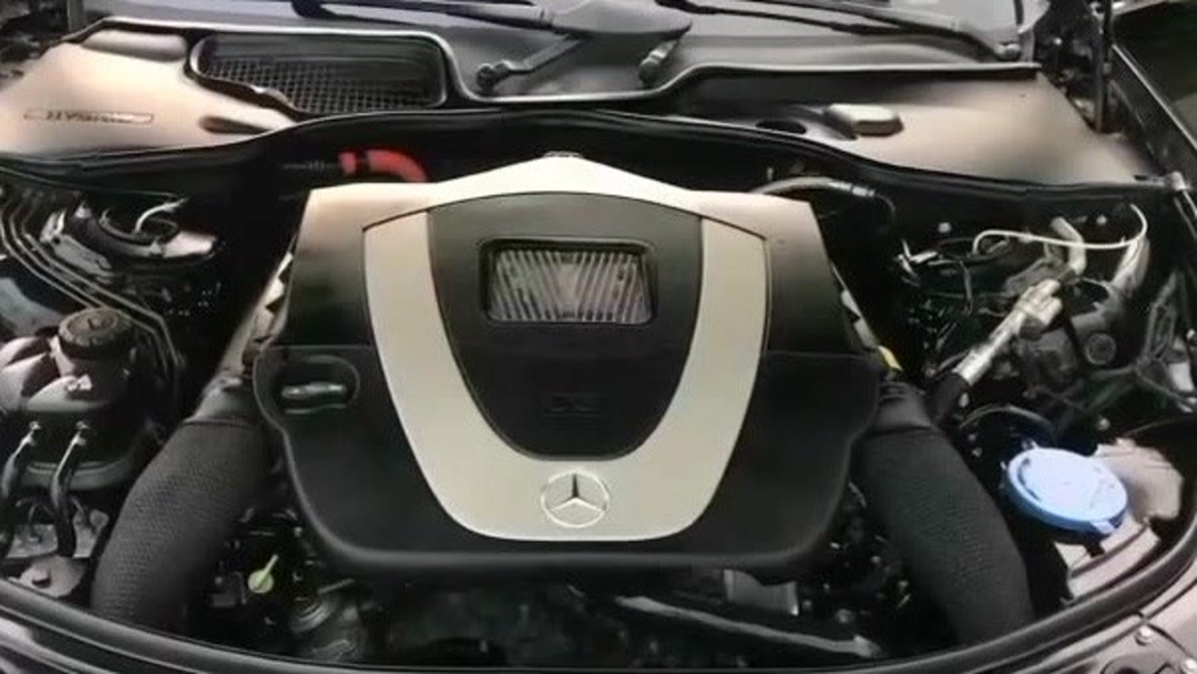 13奔驰S400 油电混合 每公里4⃣️毛 黑色 黑内 无匙