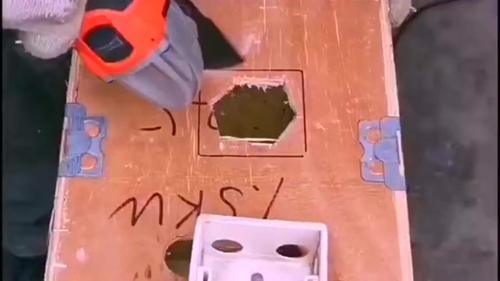 多功能修边机木工工具可以铲砂磨抛光石材,锯切小金属,开异形的孔洞