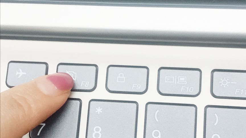 windows update失败还原更改,无法开机