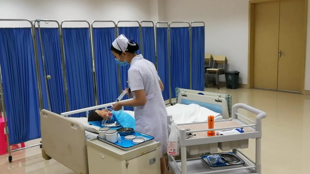 胃管操作视频