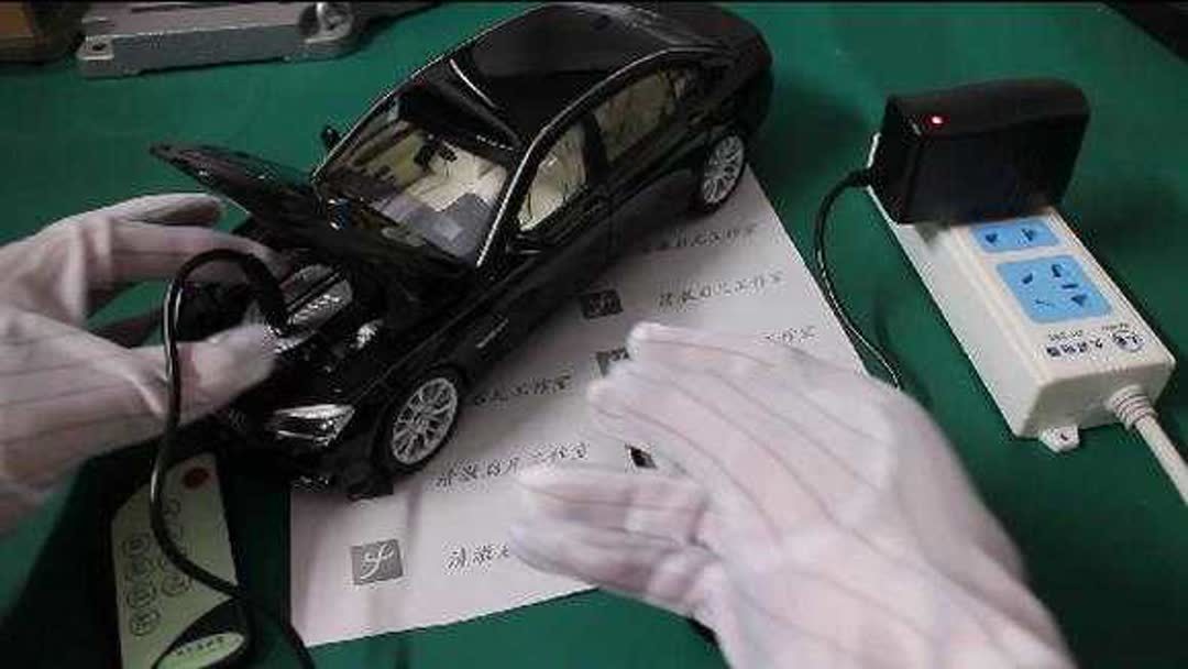 宝马760Li车模改装