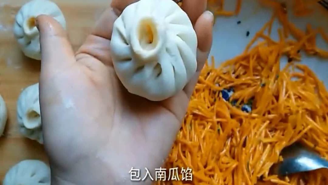 教你家庭版包子的做法,做法简单,做出来的形状好看又好吃