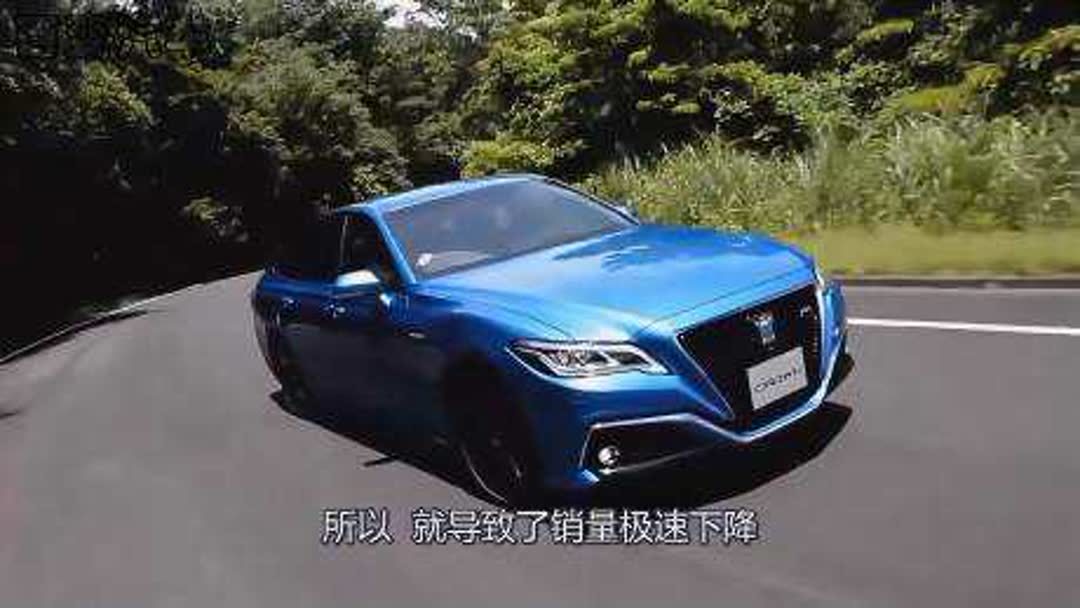 19款丰田皇冠实车亮相,配2.0T+8AT,价格曝光,车友笑了