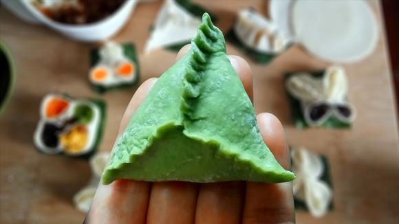 三角形饺子,详细包法教程,彩色花样蒸饺,好吃又好看