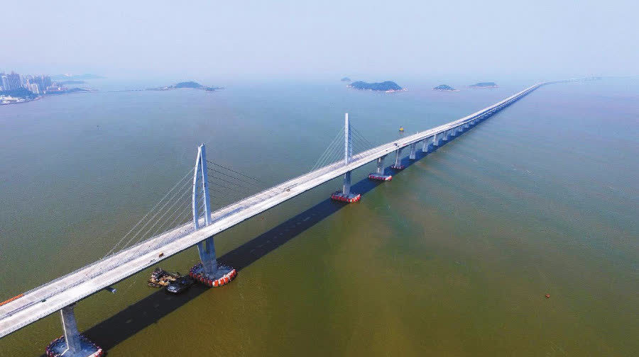 全球最长的一座桥,桥全长164.85公里,由中国设计建造