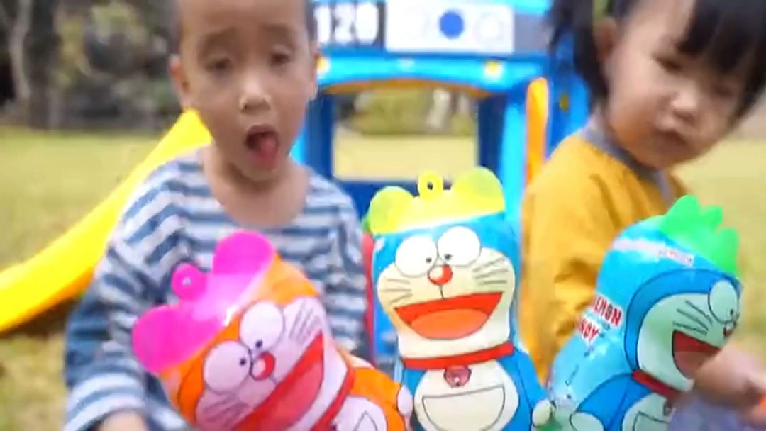 宝宝亲子互动玩具车,宝贝电动车玩具!宝宝巴士滑滑梯