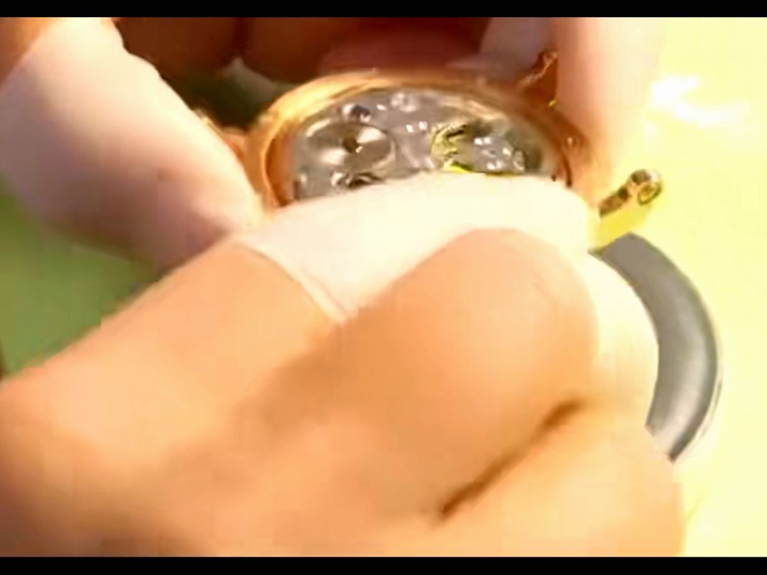 瑞士表里中国“芯”,10块表就顶天津手表厂一年产值