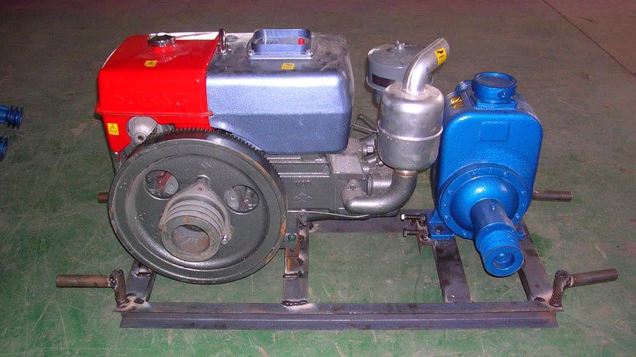 为什么柴油机要压缩空气?配一个飞轮有什么用处?今天可算知道了