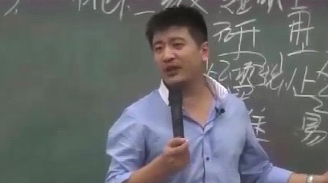 张雪峰：管理类专业硕士考的题你自己都想扇自己，太“侮辱”人了