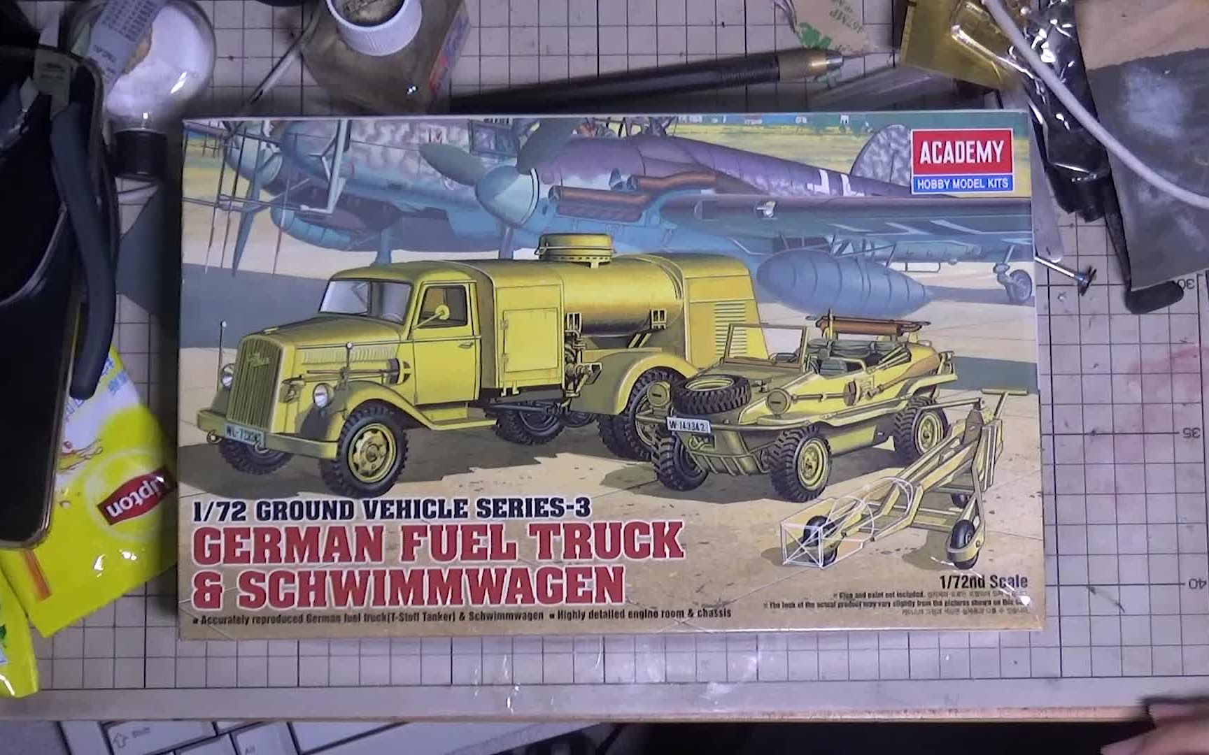 【兔鹰的模型#148】爱德美 13401 1:72车辆套装开盒及简单板件介绍