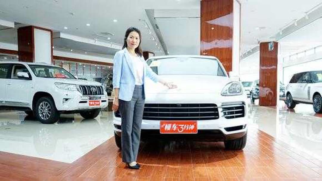 超豪华品牌保时捷卡宴,土豪的最爱,很多人说它这个标就价值百万