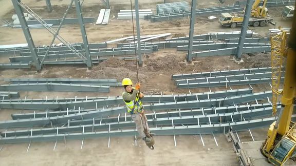 钢结构安装之空中漫步,。