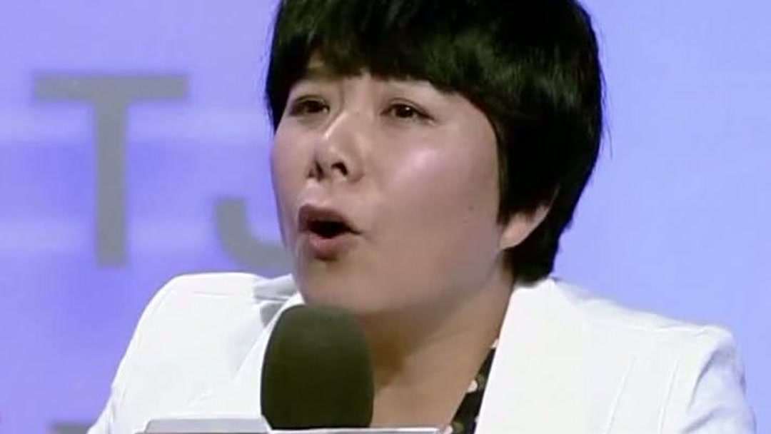 专家用小互动模拟夫妻现实状态 丈夫失败儿子却能做到