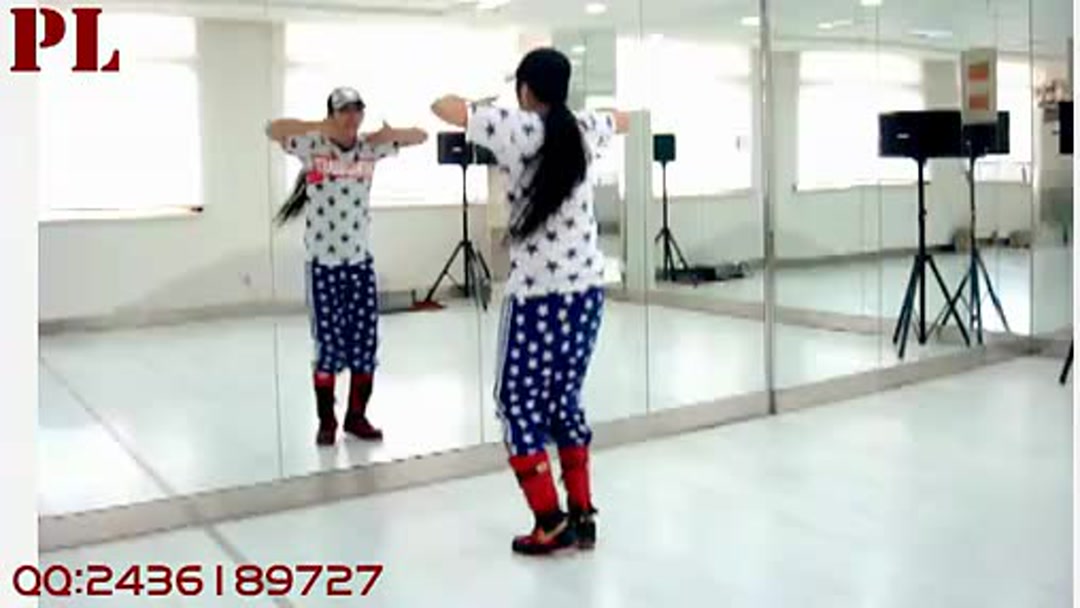 简单好看的女生街舞初级入门舞蹈教学