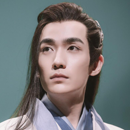 狂风起兮衣飞扬 