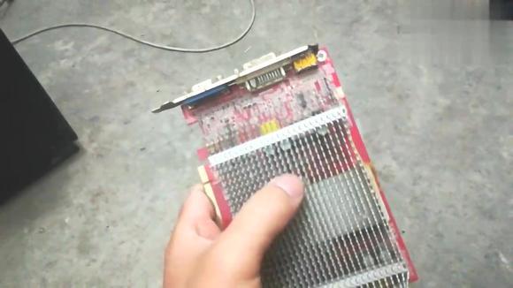 介绍电脑显卡怎么用