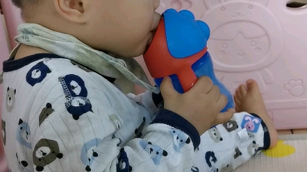 咕咚咕咚喝水水