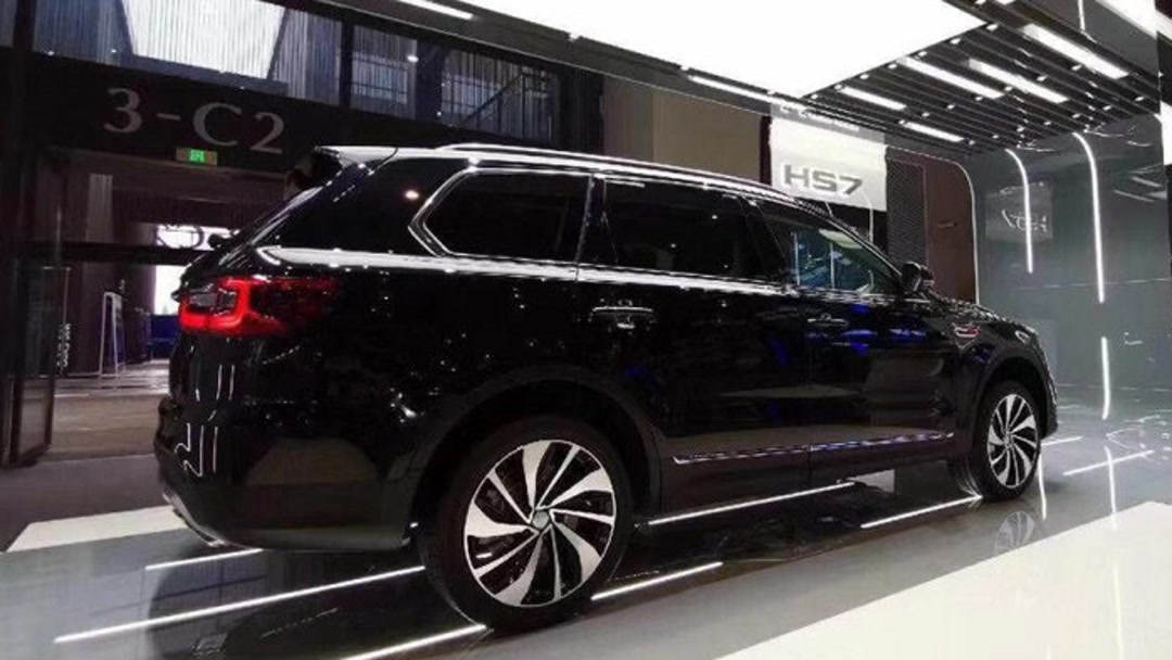 “朝思暮想”的红旗SUV真来了!30T爱信8速变速箱,若真20万能买