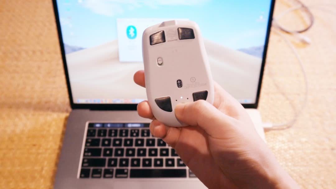 网红鼠标罗技MX 2S鼠标开箱,真的用起来丝般顺滑么?