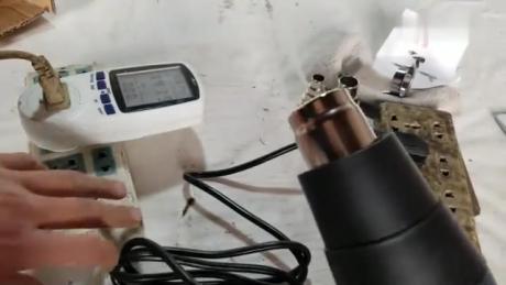 几十块买的塑料焊枪,拆开测试一看,竟然连焊锡都能融化