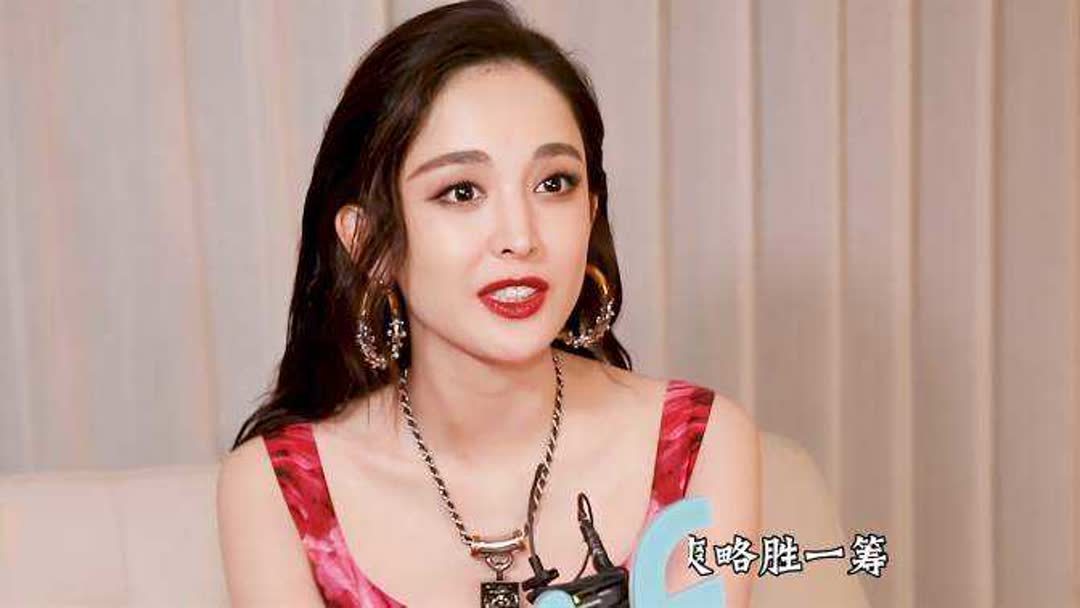 娱乐圈10位最美前任:胡歌为了她至今单身,冯绍峰照着前任找下任