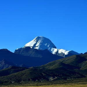 闲云潭水日悠悠 