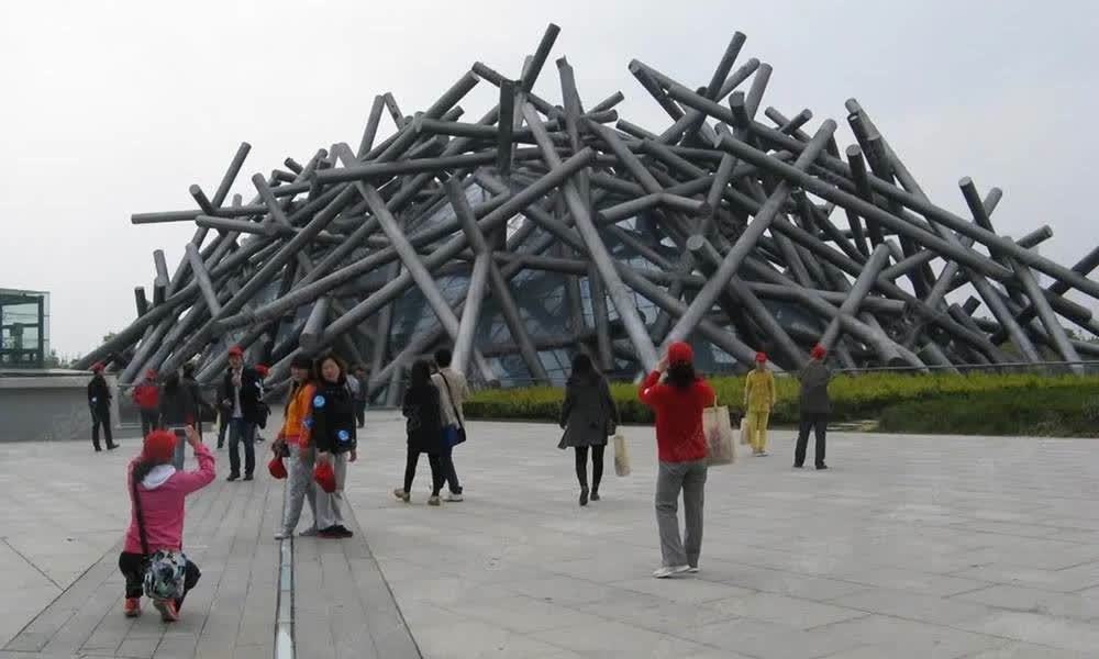 中国的另一个“鸟巢”,耗资2亿元建设,游客:这是鸟窝吧!