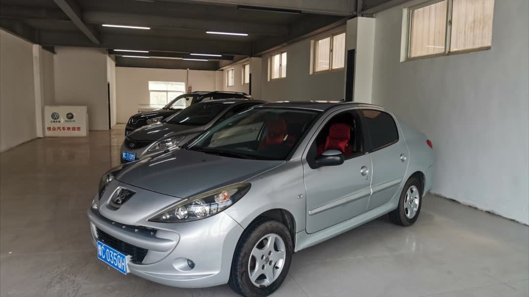 法系车还没国产车保值?8万多公里标致207,自动挡才值2万块
