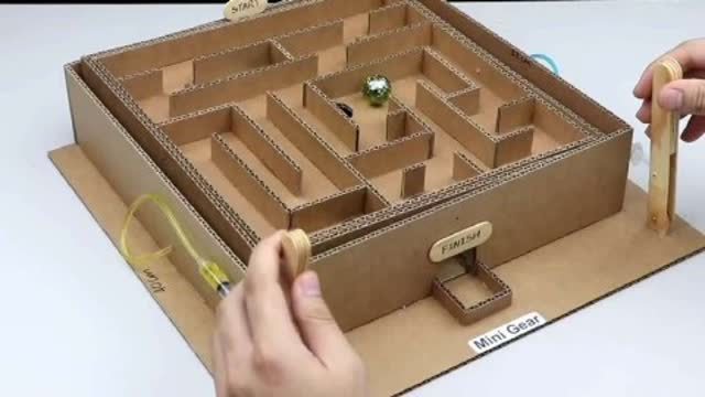 手工DIY 制作有趣的小球迷宫游戏