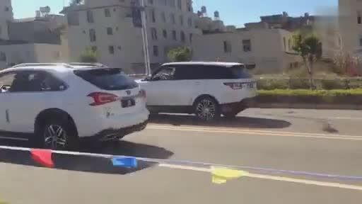 不要再小看国产车,比亚迪唐百米加速比路虎揽胜还要快