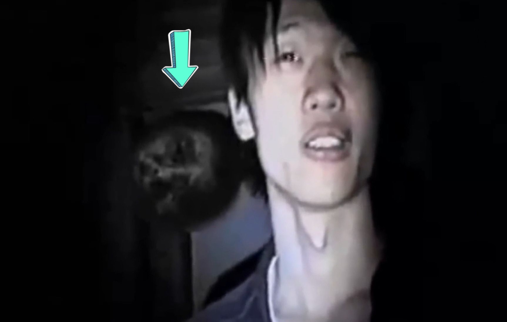 出现在男子身后的诡异人脸!四个被相机记录下来的离奇事件。