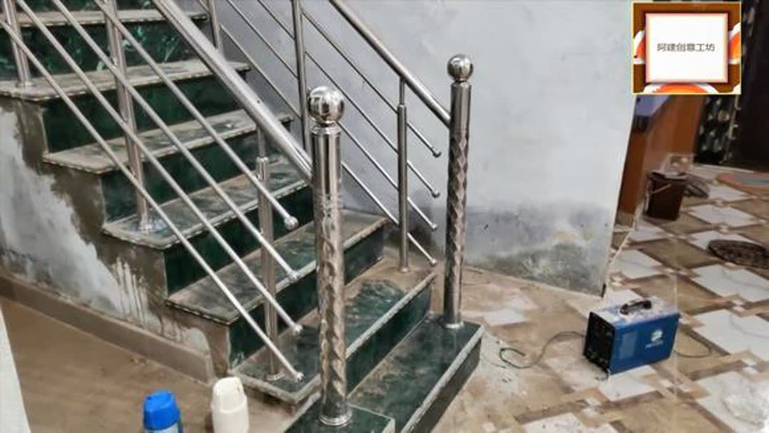 乡下别墅焊接不锈钢护栏,400一天的焊工技术太好,主家赏了200