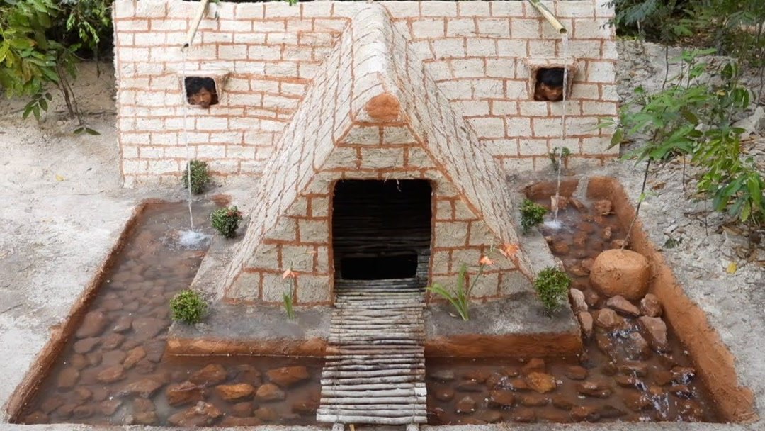 在森林里建造原始的小木屋!