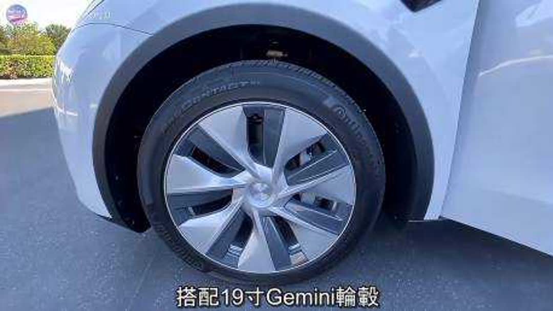 美女试驾特斯拉Model Y后 看她怎么说