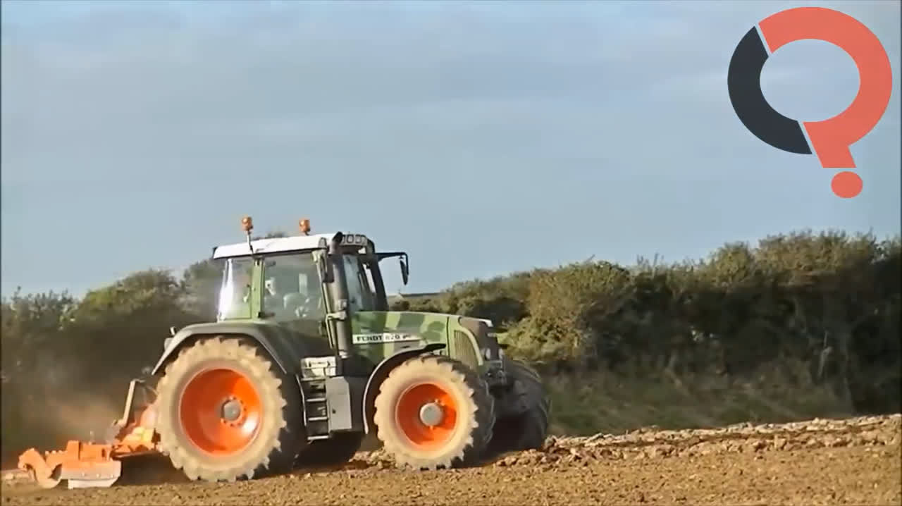 这是我见过最现代化的拖拉机,一人可以管理一片农场,不需要帮手