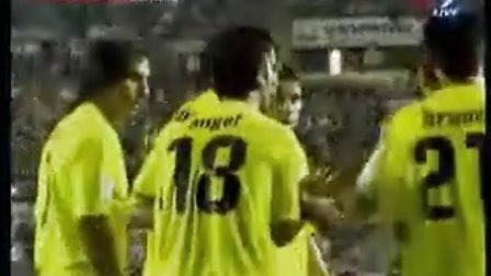 西甲-皇马2-0四连胜 卡卡处子球C罗4场皆破门