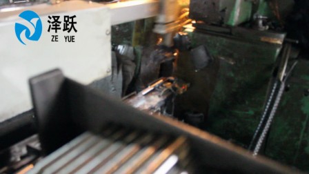 无心磨床切入磨机械手