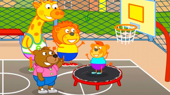 弟弟投不进篮球,哥哥们借助一个工具就实现了他的投篮梦~