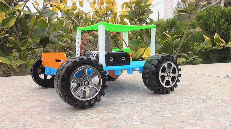 吉普车模型玩具组装,动手趣味创意制作视频