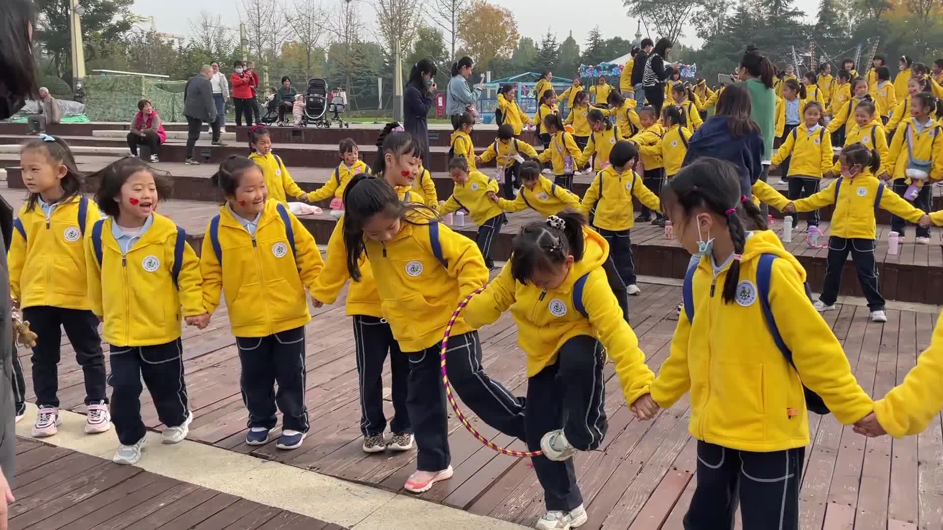 郑北小学一年级秋游活动记录