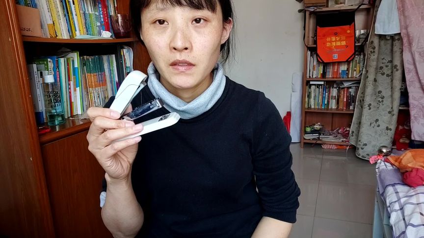订书机旋转“小机关”,现在才知道,跟大家分享一下!