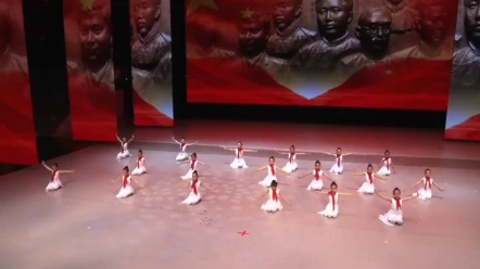 幼儿六一国庆红色爱国主题舞蹈《吃水不忘挖井人》少儿舞蹈 舞蹈...